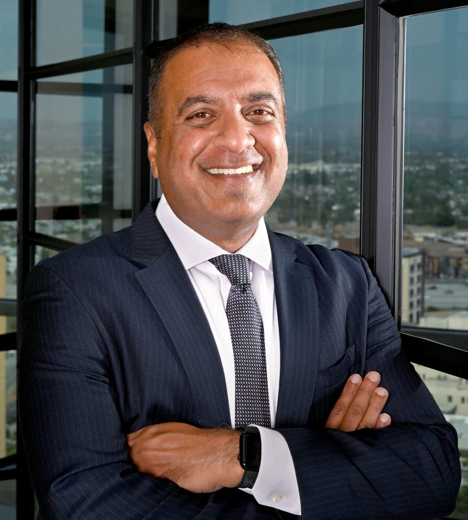 Ken Larson – Global