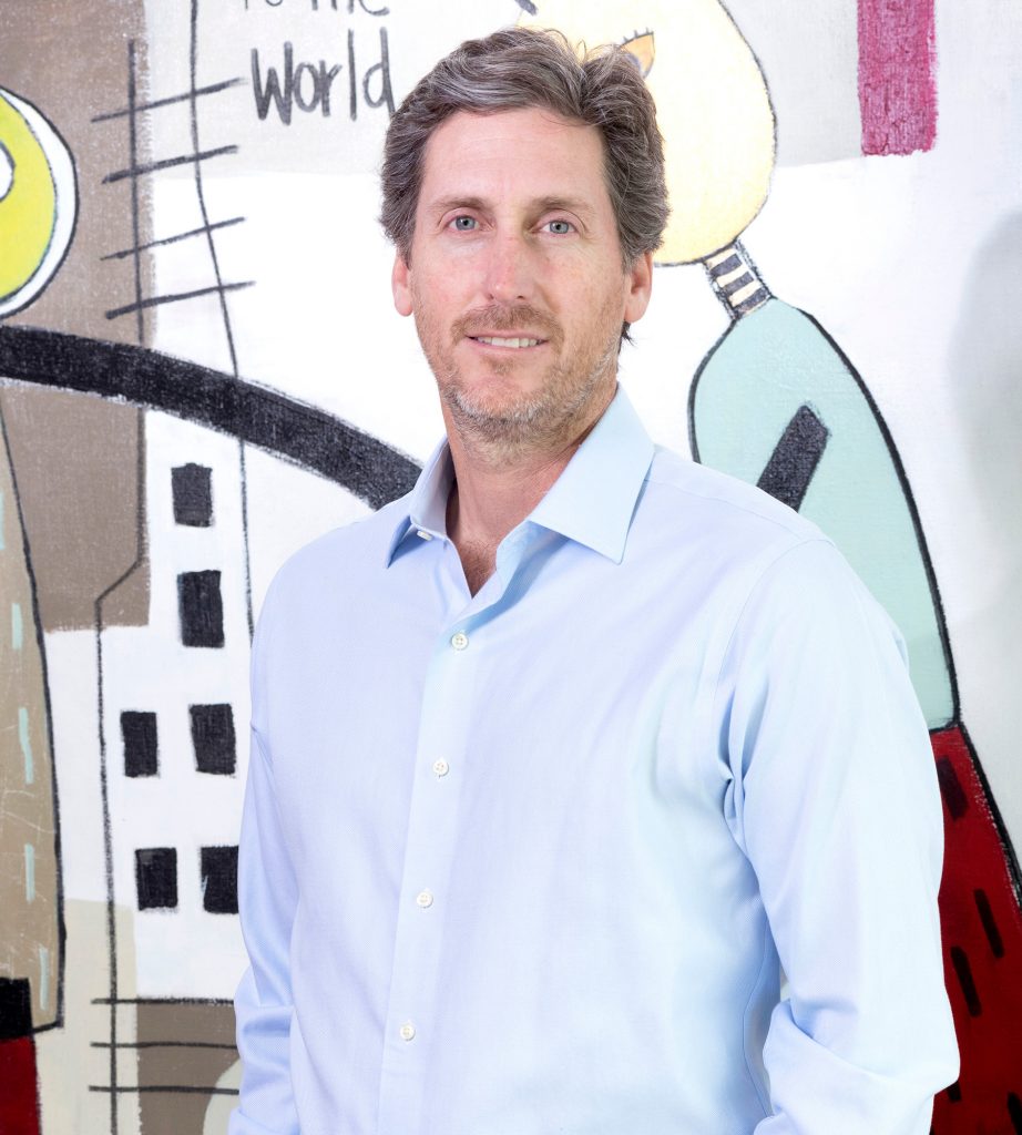 Nicolas Moller – Global