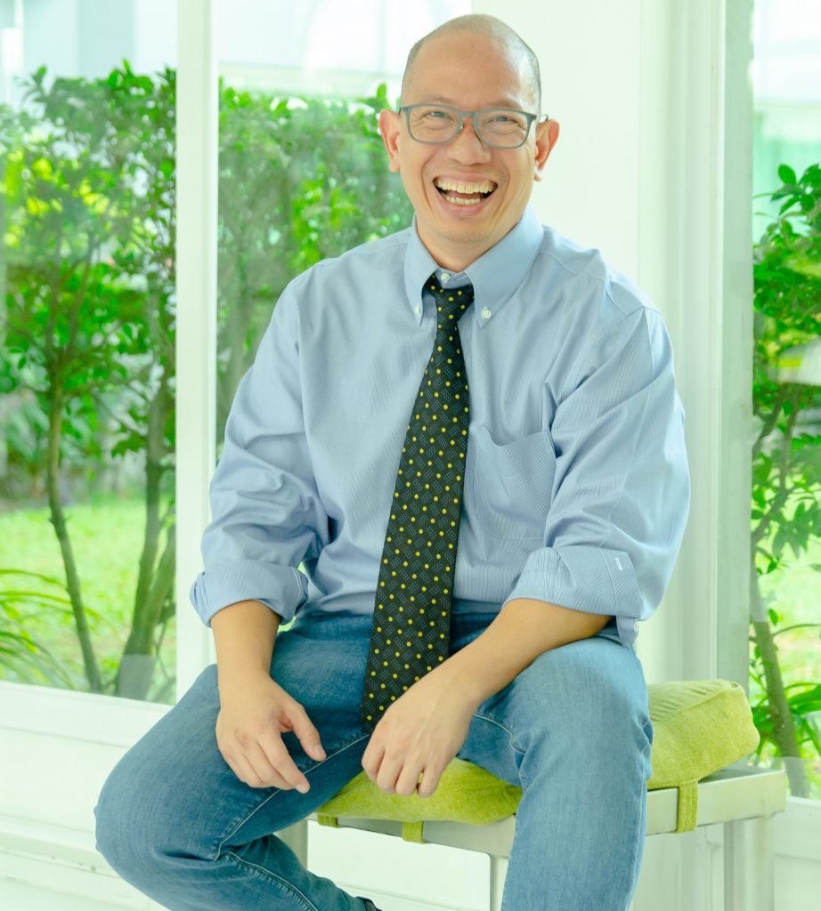 Chito B Salazar – Global