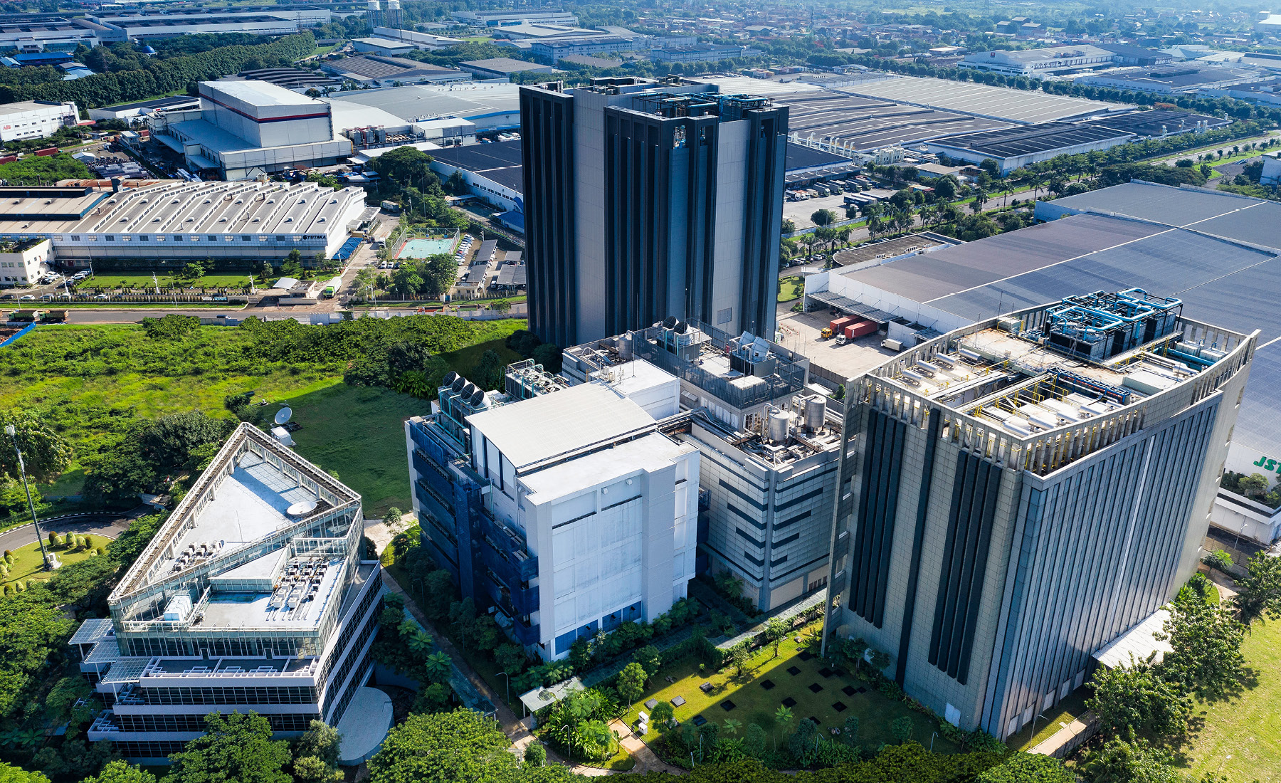 Marco Cioffi – Global