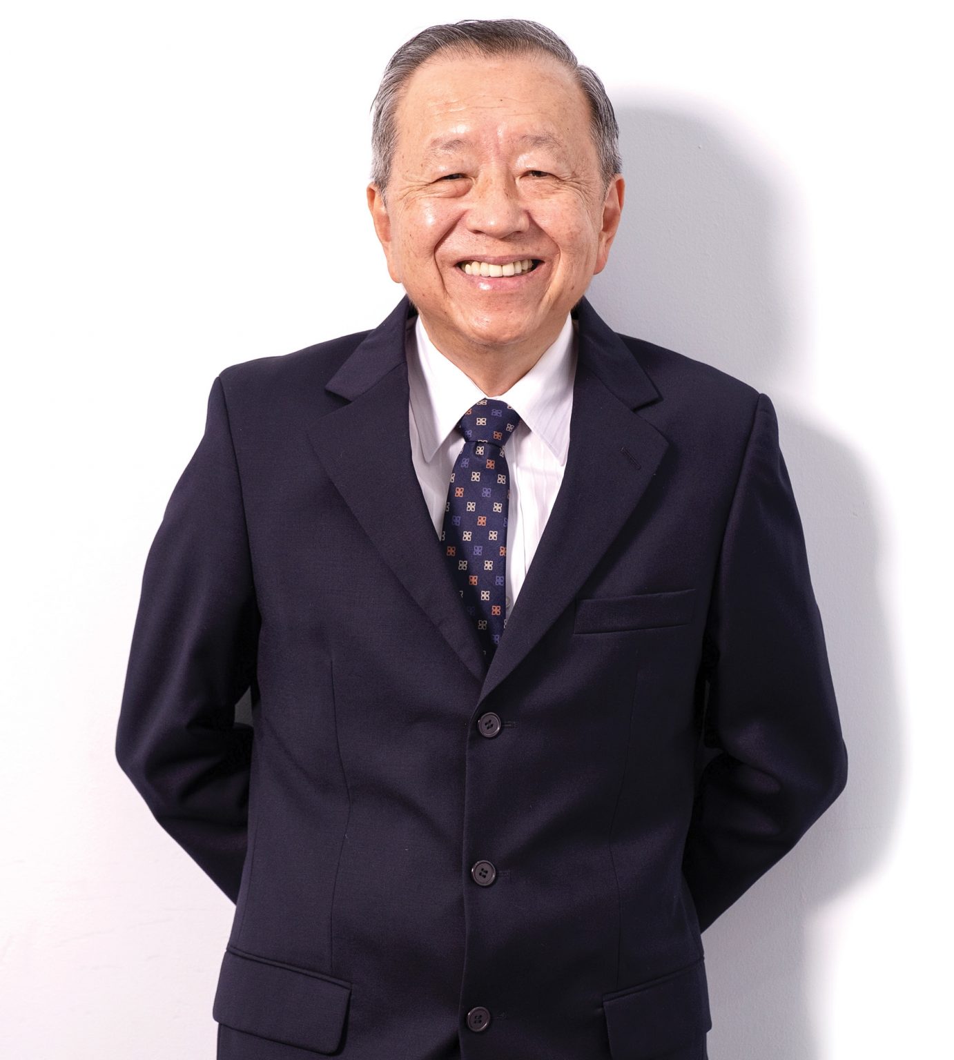 Michael Lowe – Global