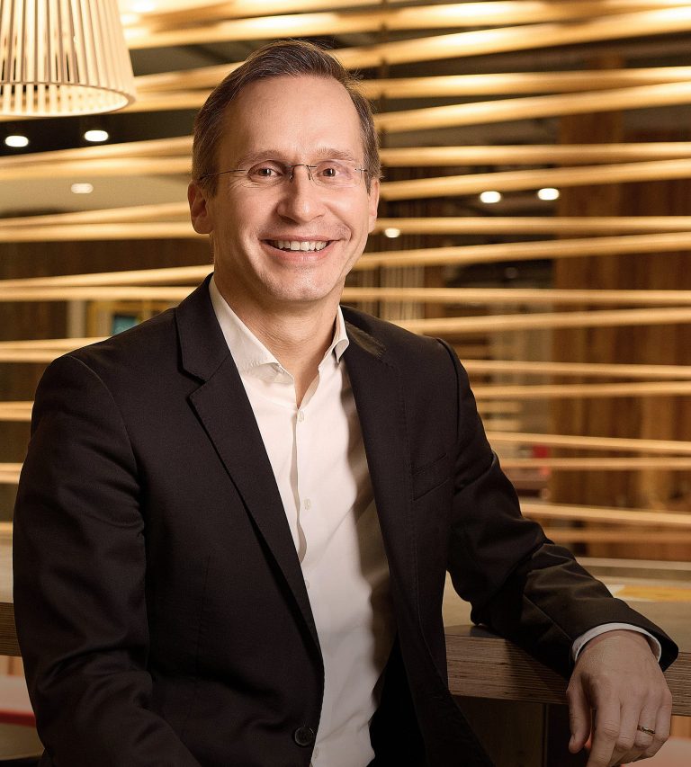 Marc Carena – Global