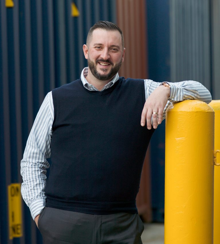 Ivan Vanis – Global