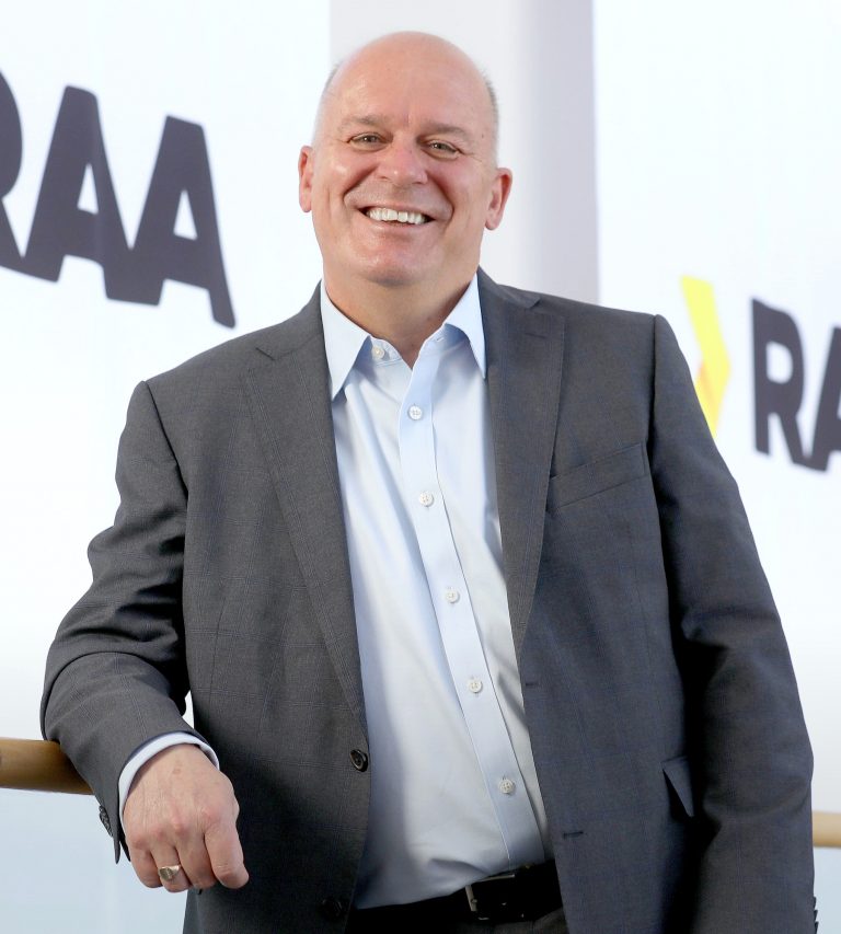 Ian Stone – Global