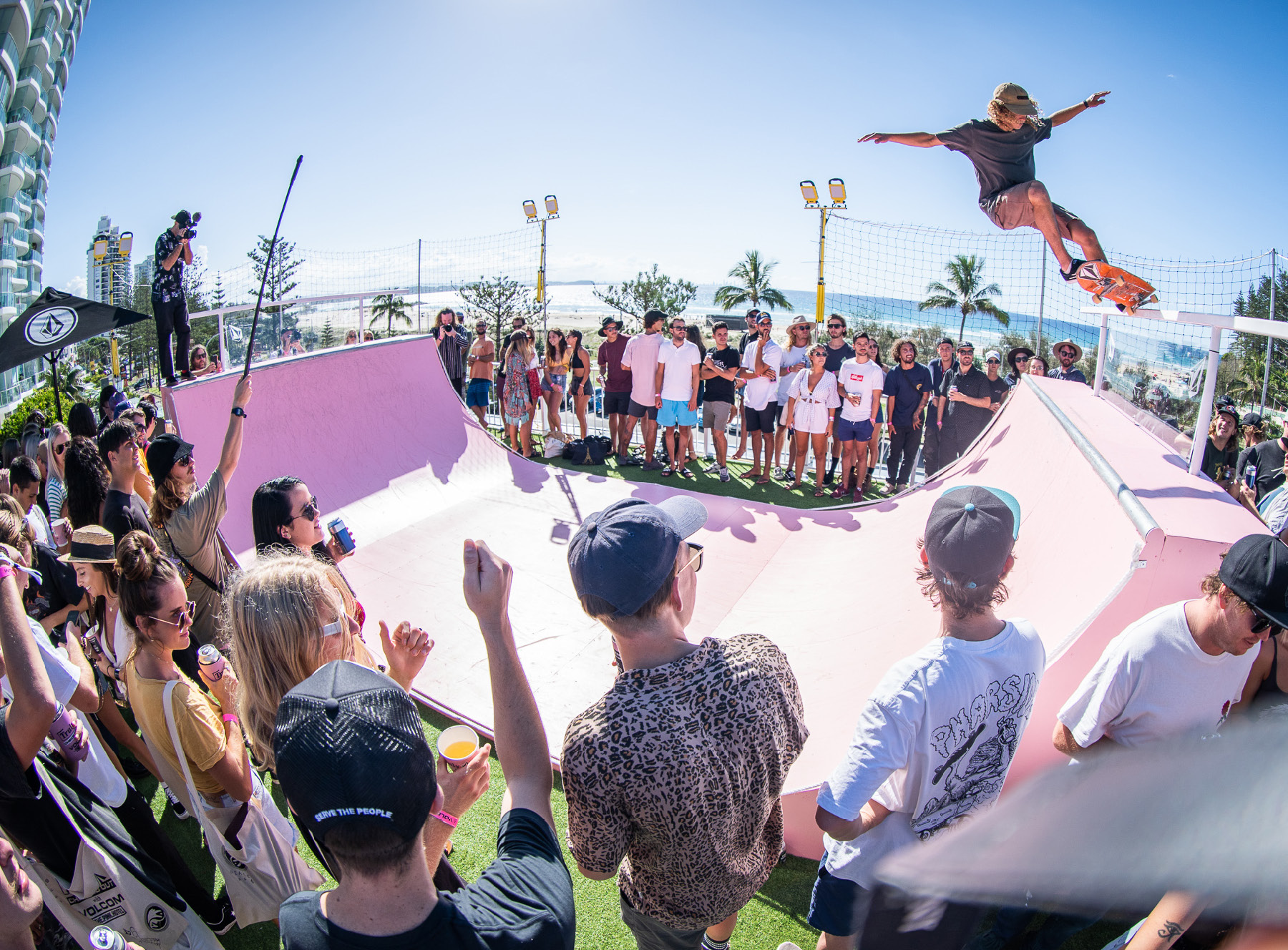 Alison Thomas – Global