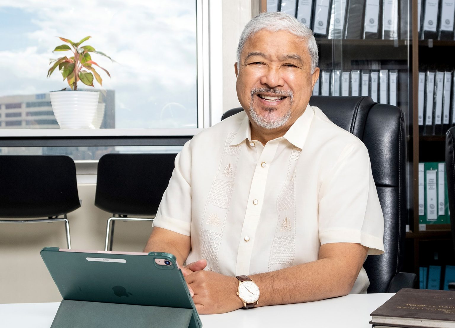 Andres M Licaros Jr – Global