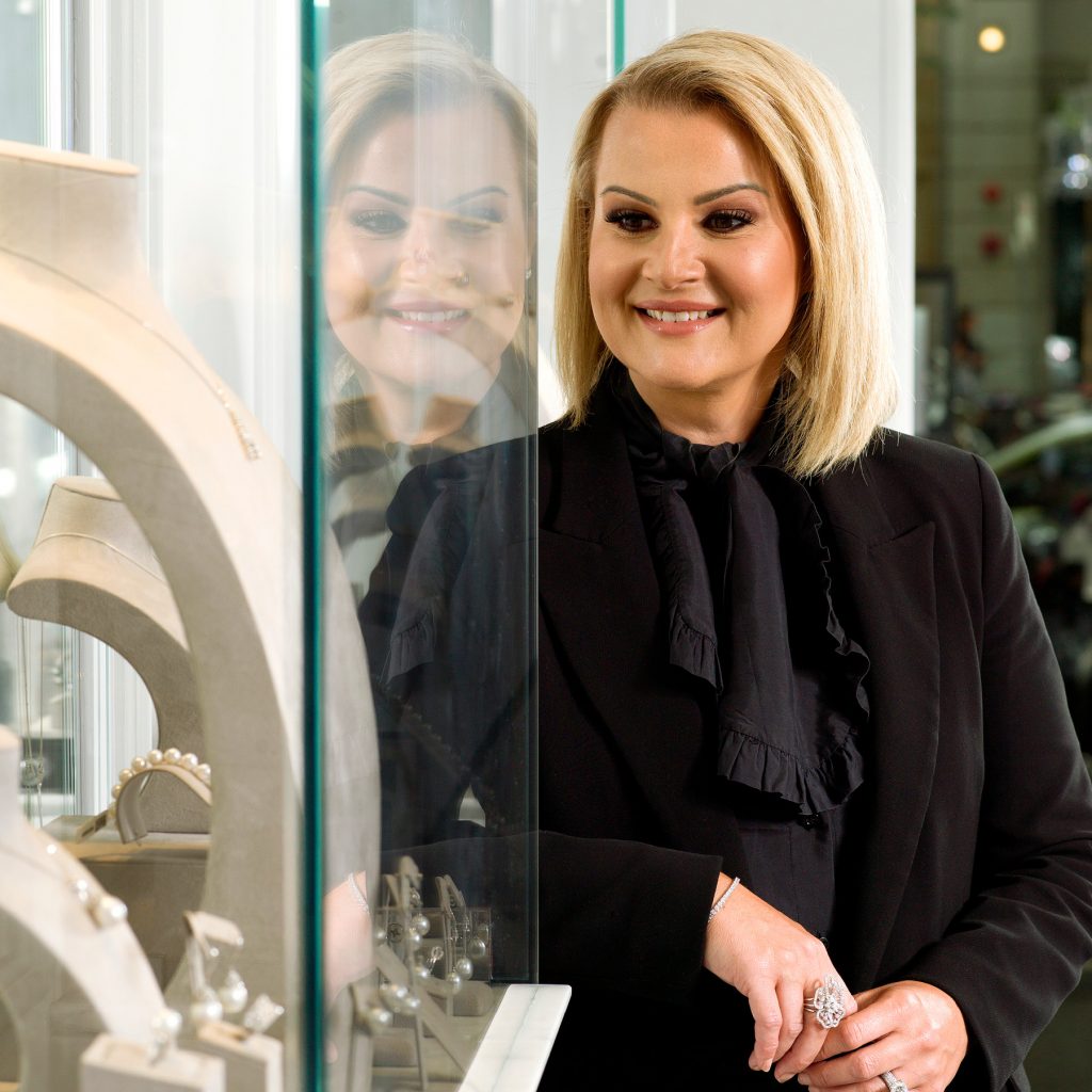 Maria Ulas – Global