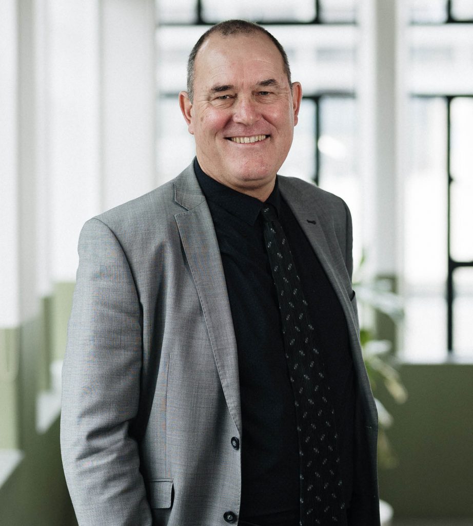 Lance Vervoort – Global