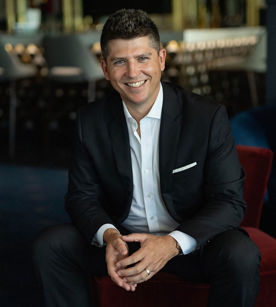 Jason Guyot – Global