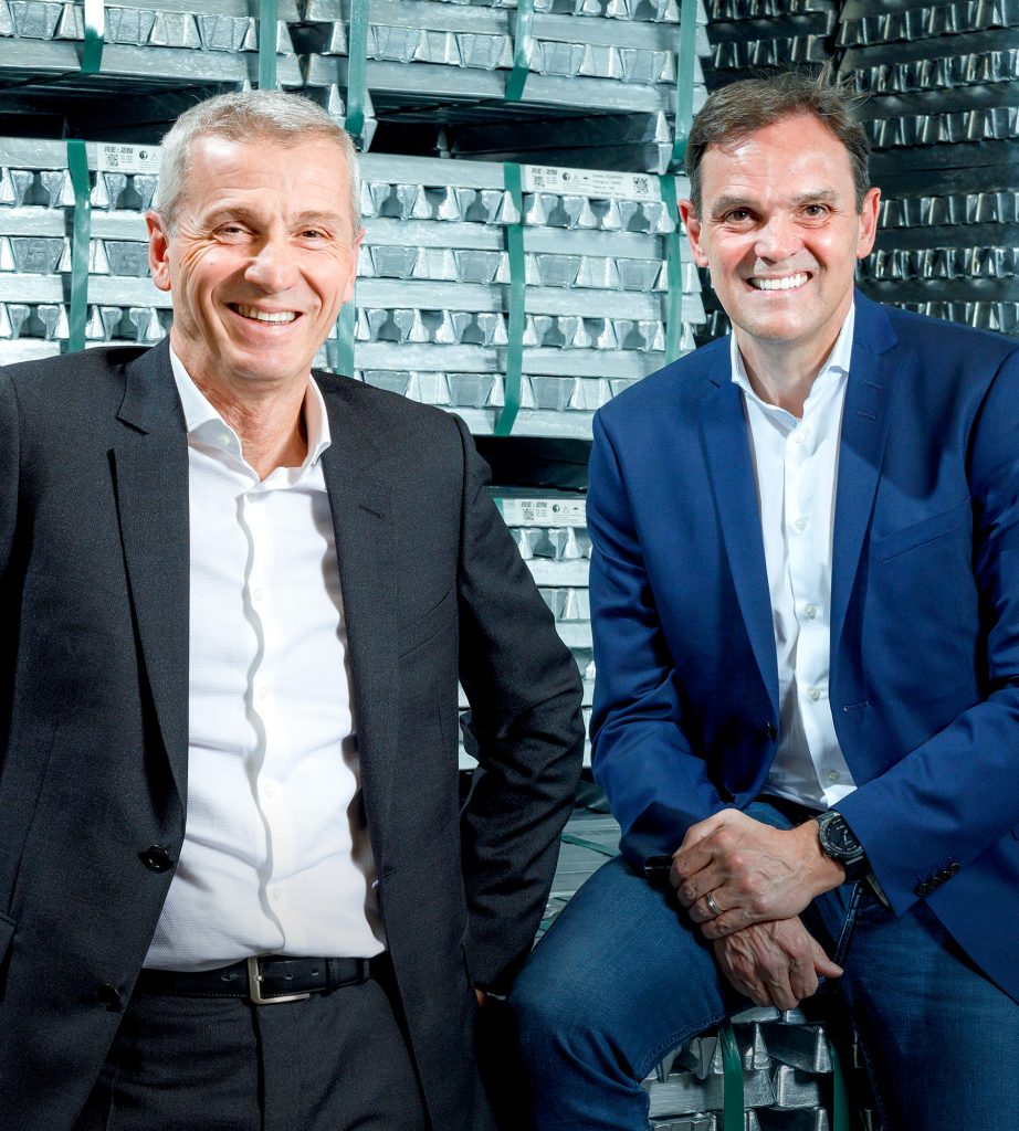 Jean Gouverneyre & Claude Bever – Global