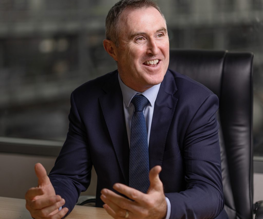 Pat Tallon – Global