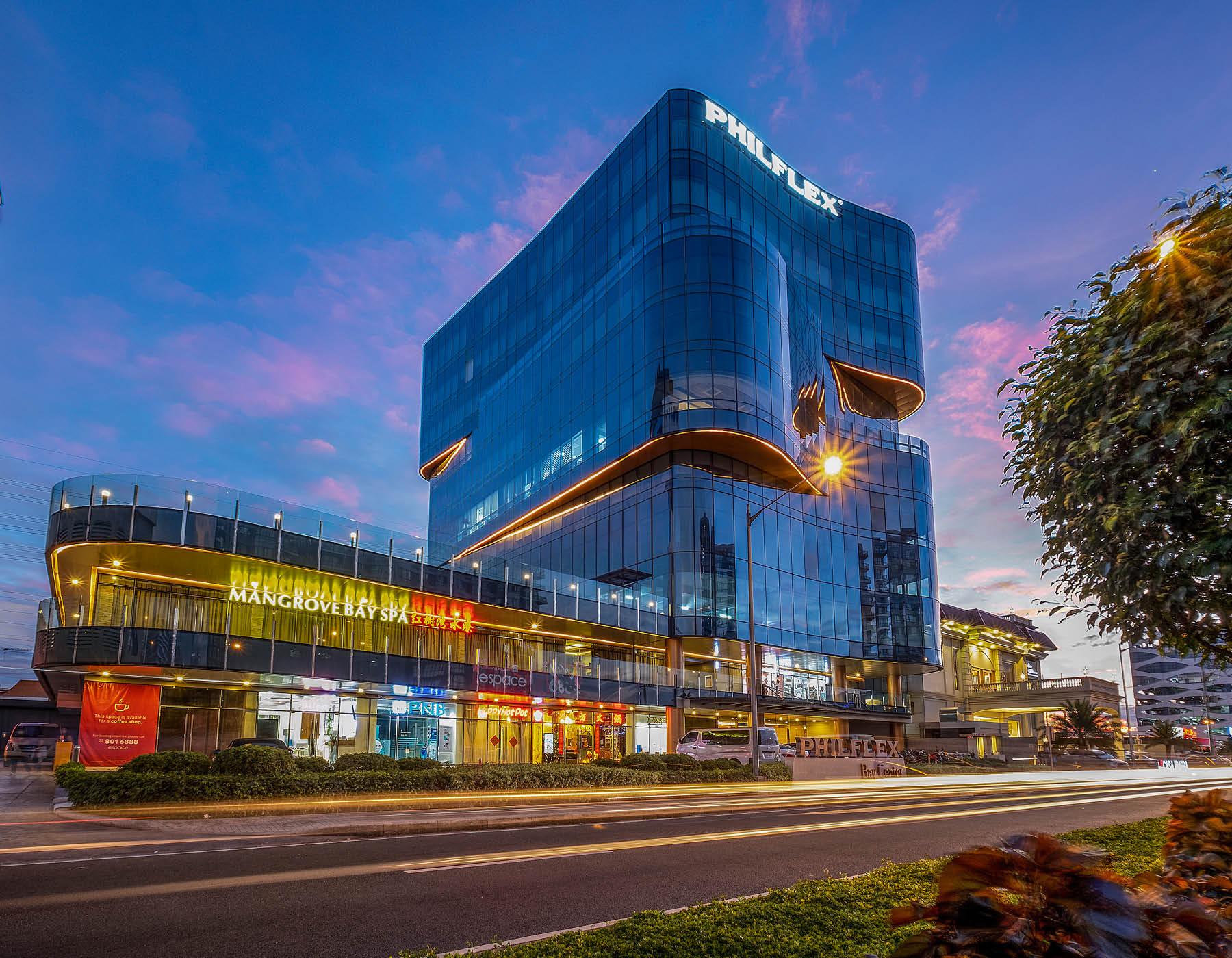 Jaime Que – Global