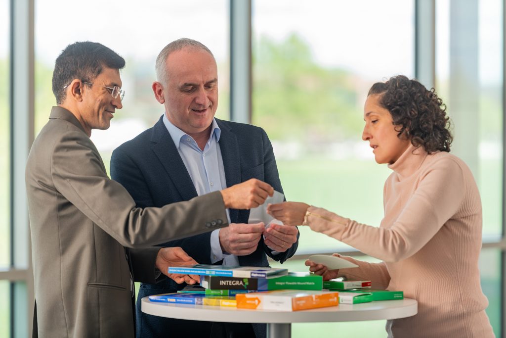 Jan De Witte – Global