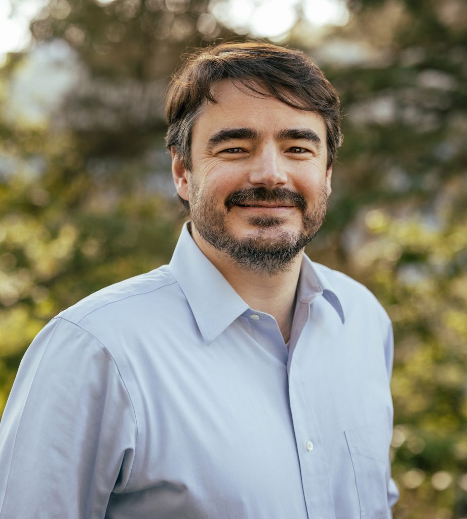 Alex Acket – Global