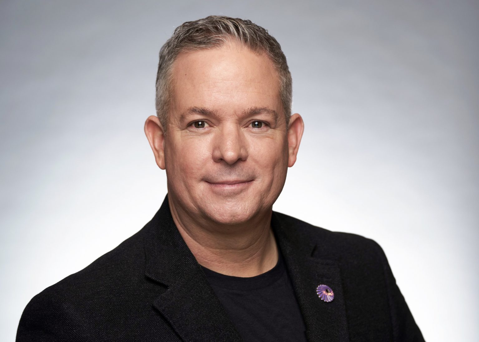 Darren Roos – Global