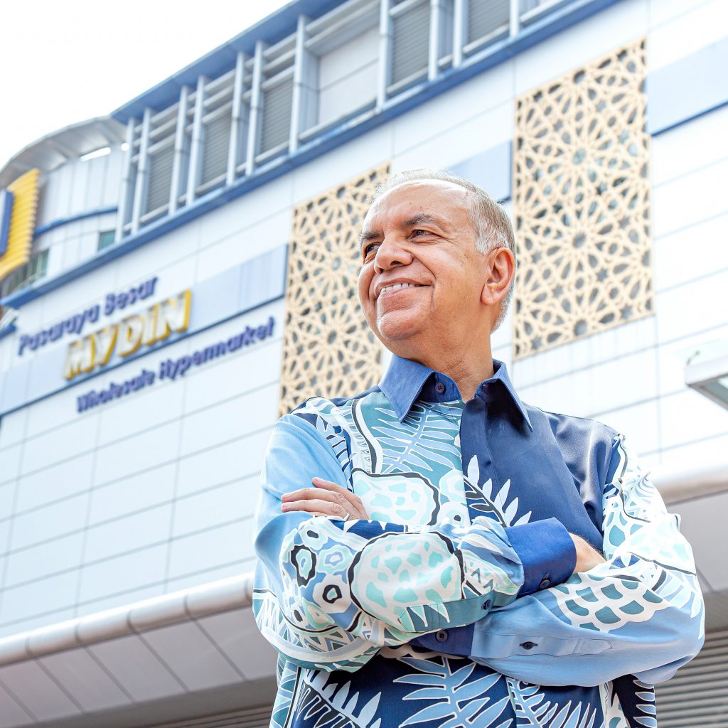 Ameer Ali Mydin – Global