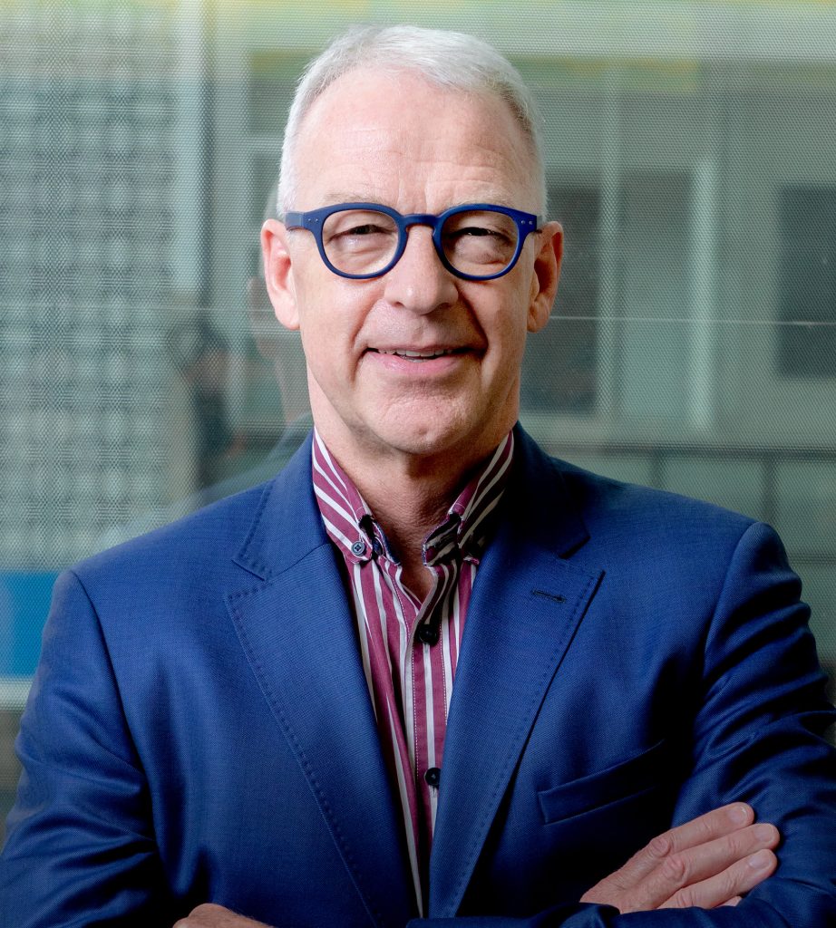 Simon Perkins – Global