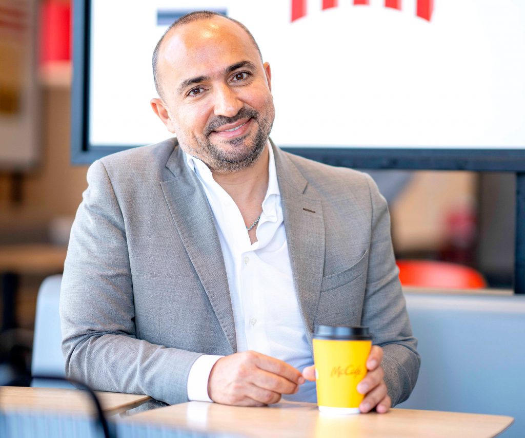 Ahmad Jaser – Global