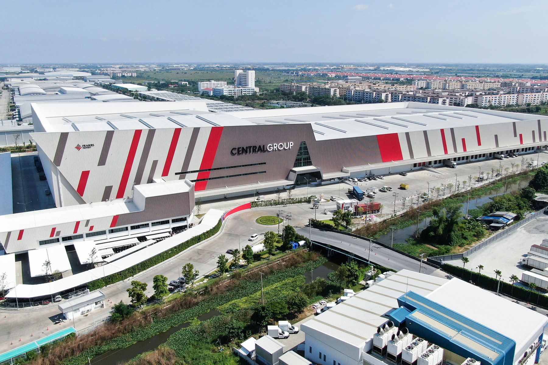 Sopon Racharaksa – Global