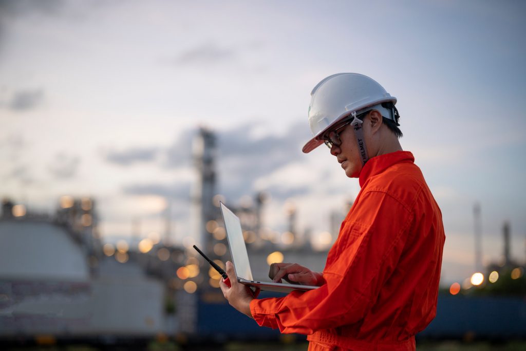 Sopon Racharaksa – Global