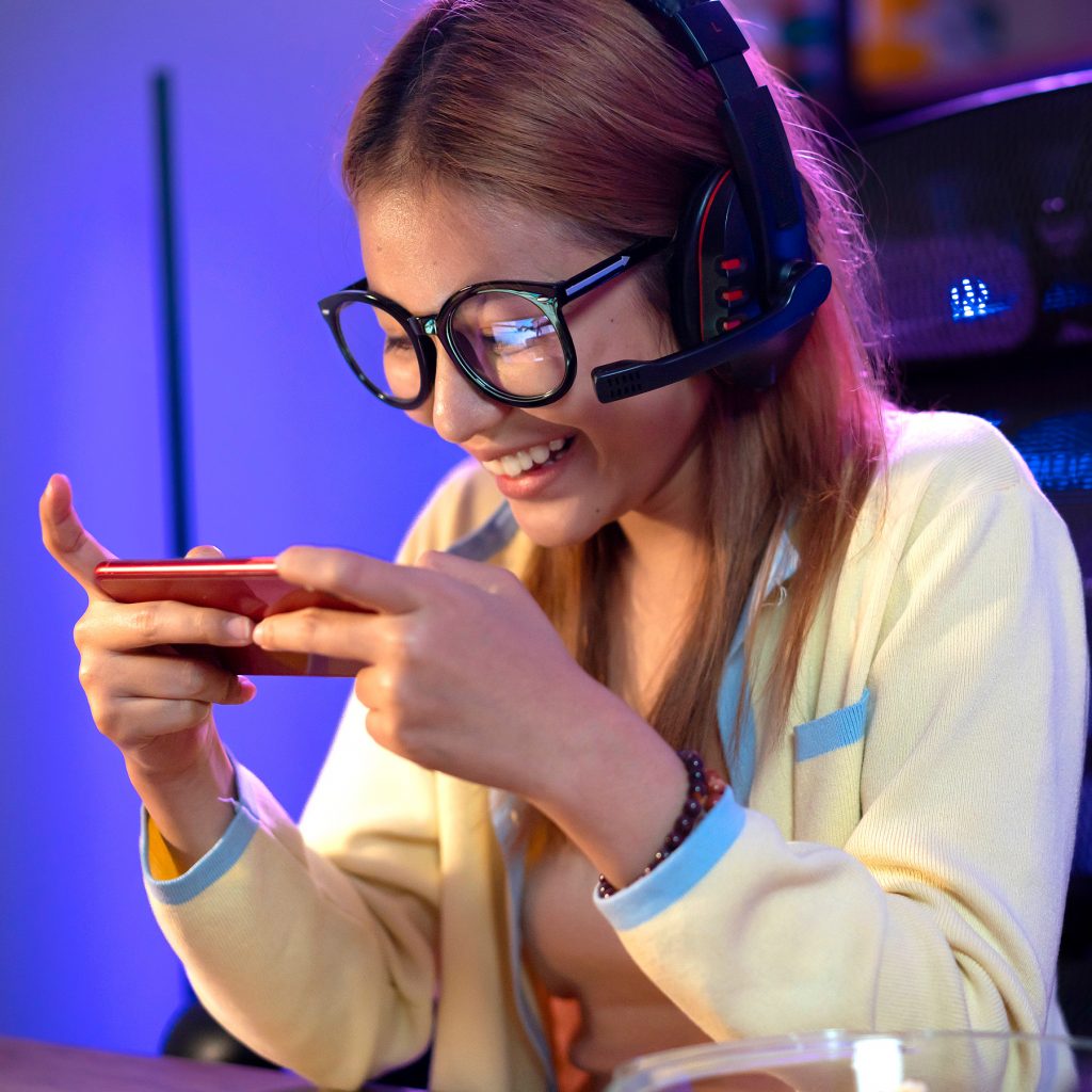 Simon Perkins – Global