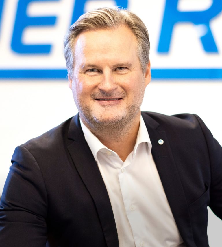 Christopher Norbye – Global