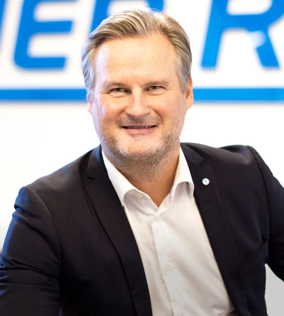 Christopher Norbye – Global