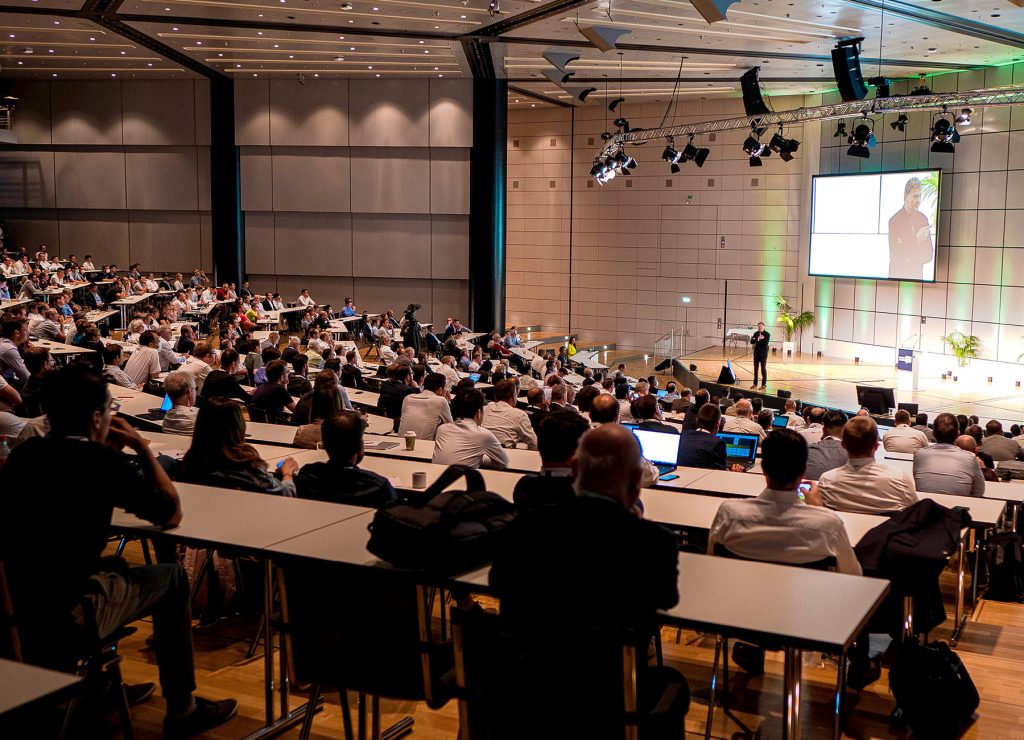 Sven Bauer – Global