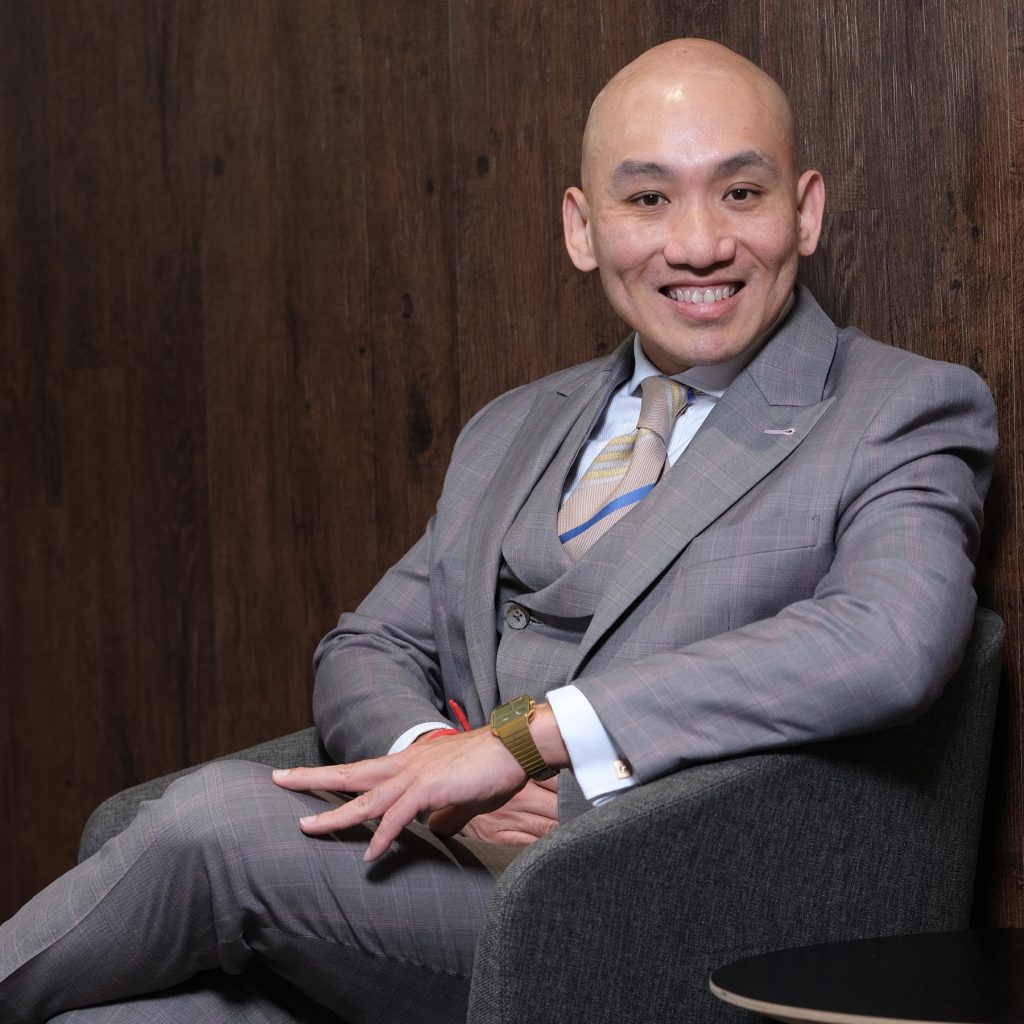 Kenneth Daniel Tan – Global