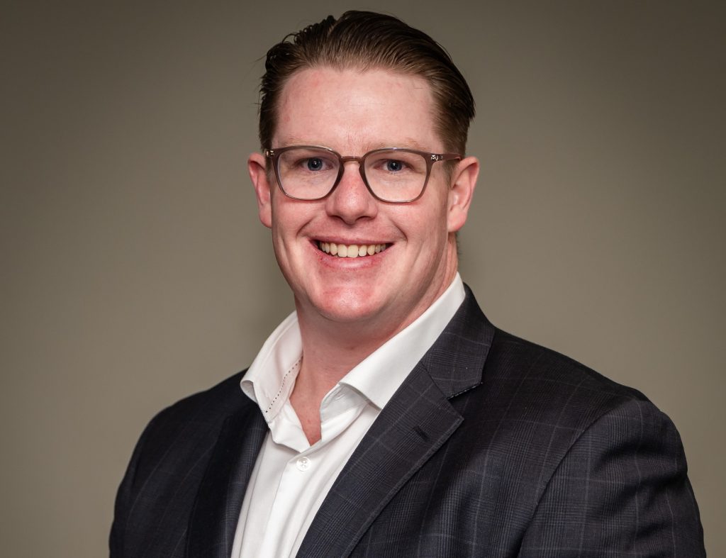 Luke Daly – Global