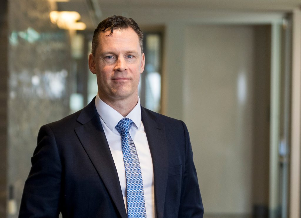 Chris Andrews – Global