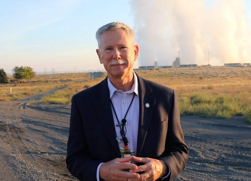 Robert Schuetz – Global