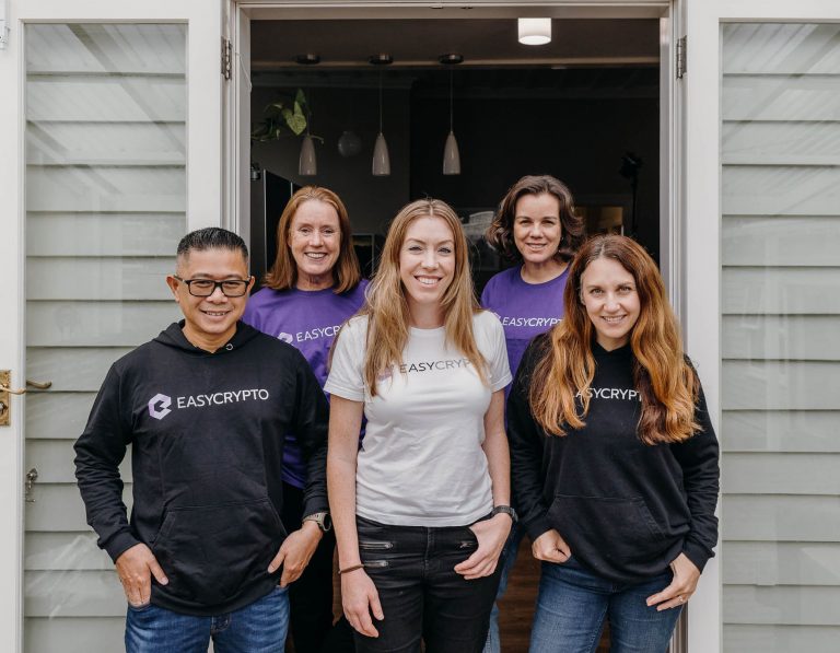 Janine Grainger – Global