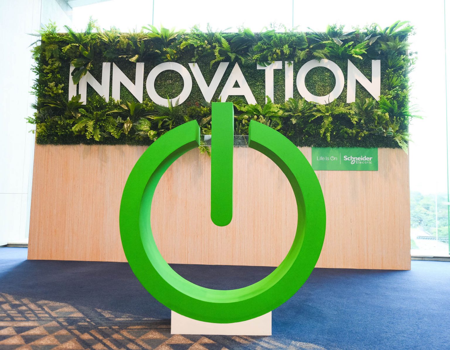 Eugene Quah – Global