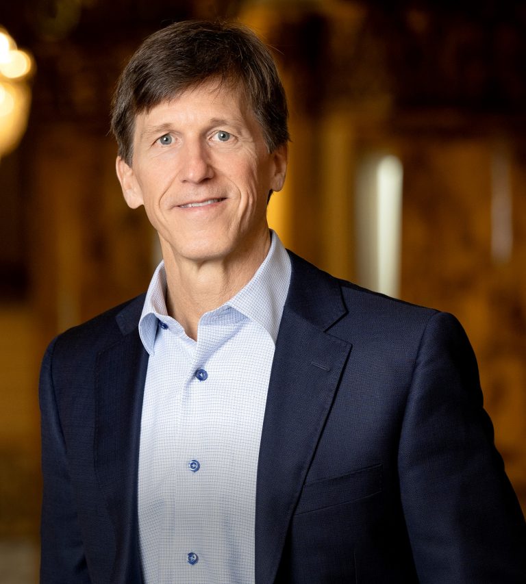 Dan Arnold – Global