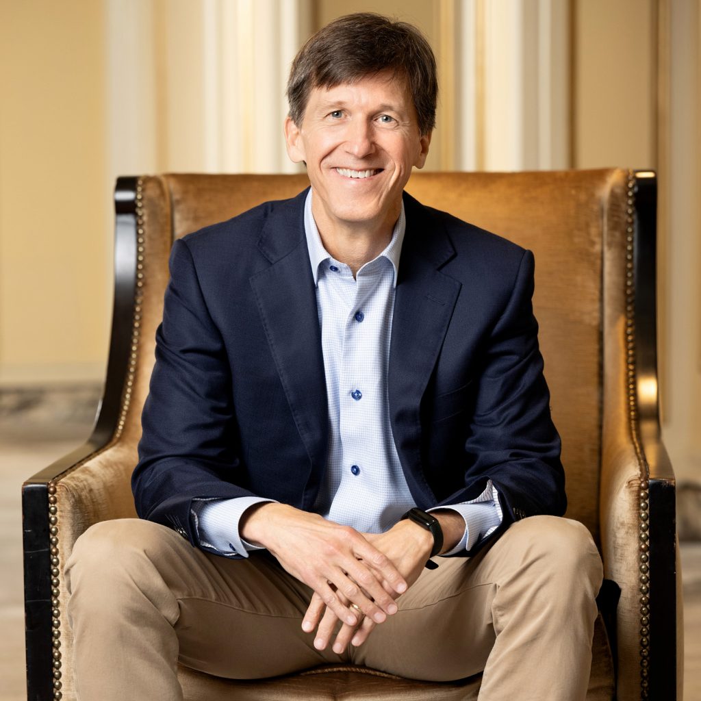 Dan Arnold – Global