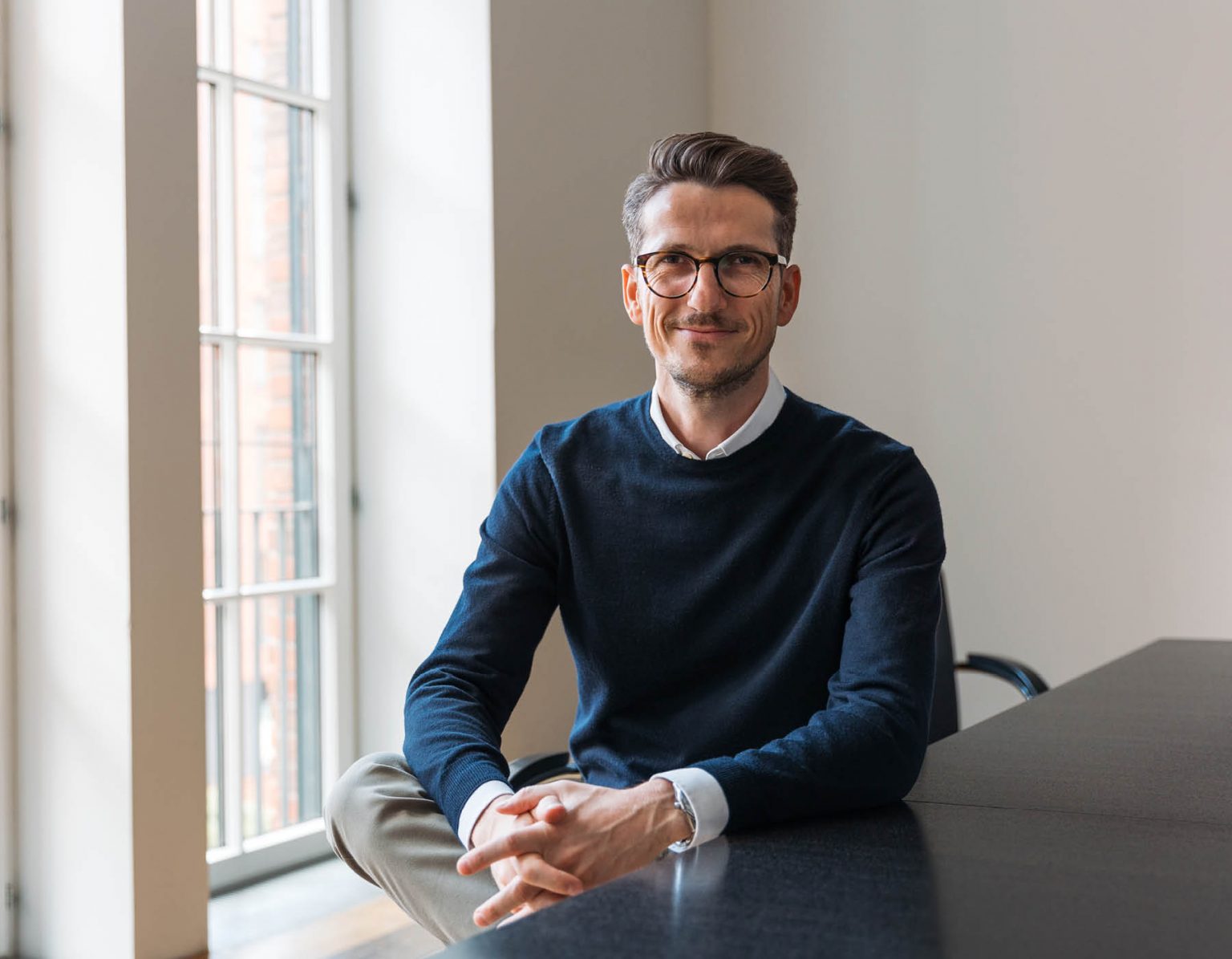 Nicolas Hoeborn – Global