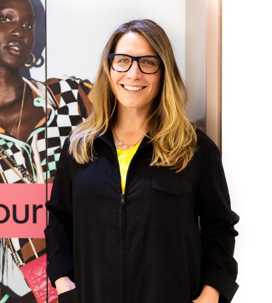 Sarah Sternau – Global