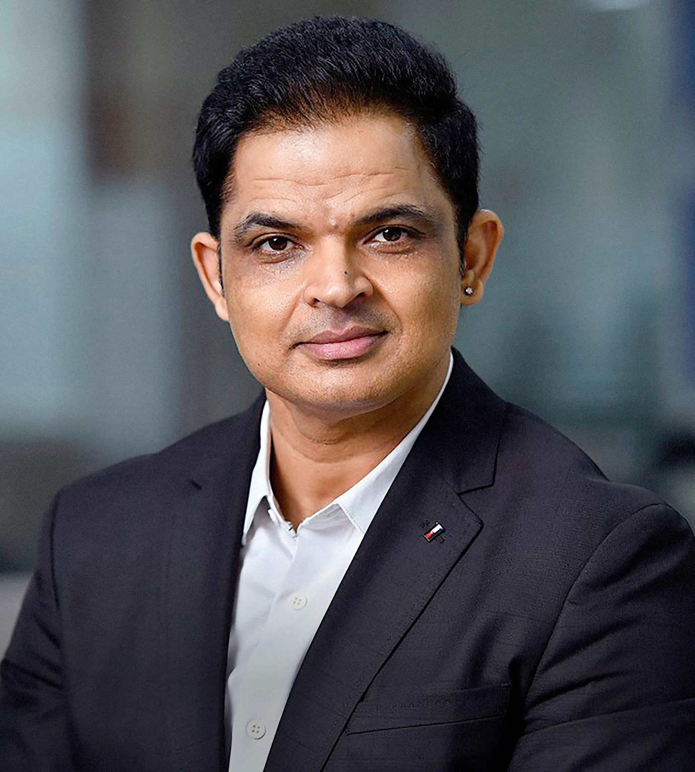 Saw Lee Chyan – Global