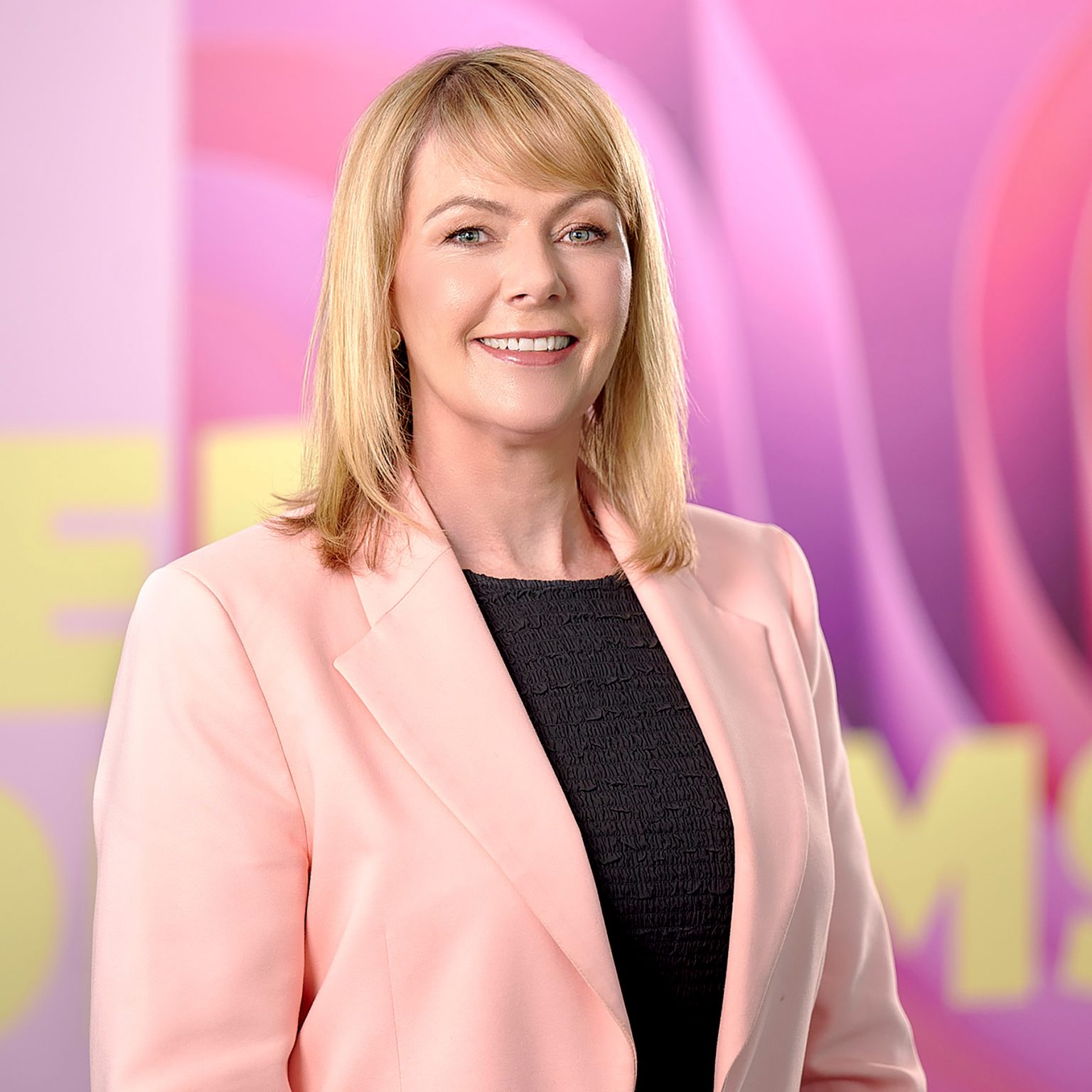 Sonia Shwabsky – Global