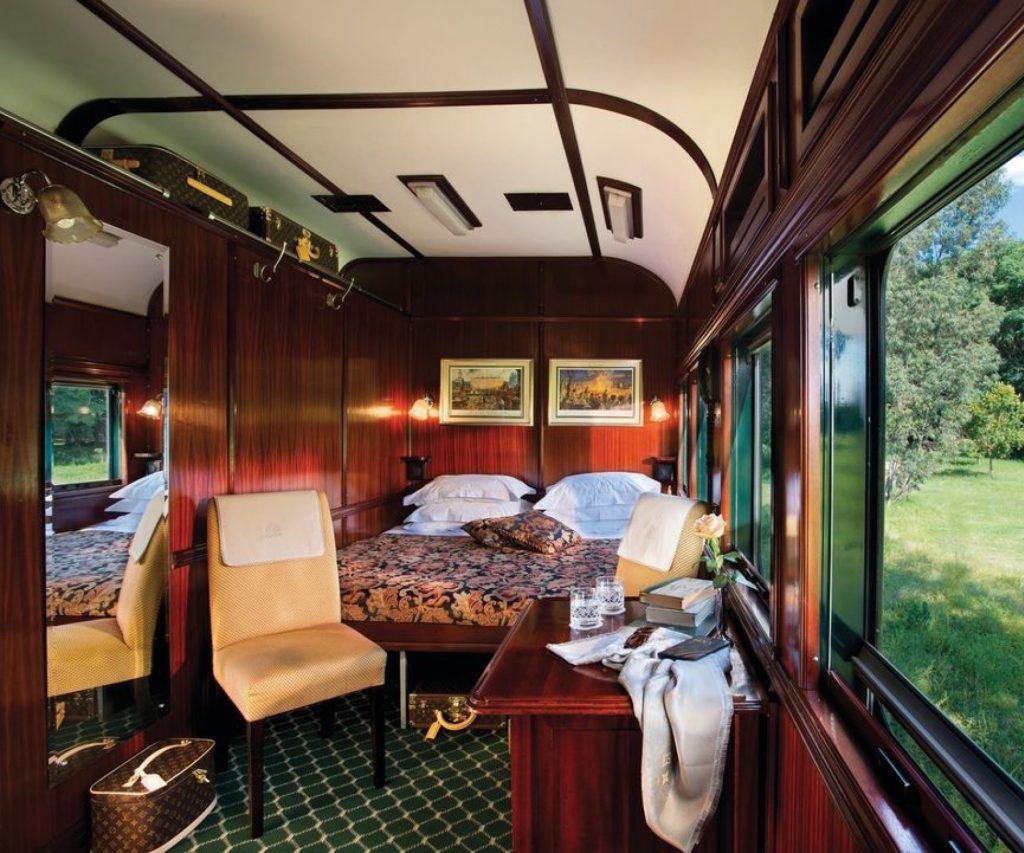 On Track: The World’s Most Beautiful Train Journeys – Global