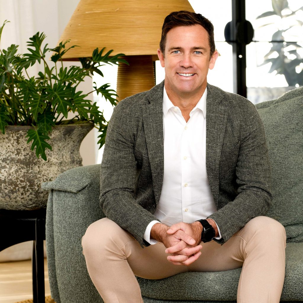 Declan Sherman – Global