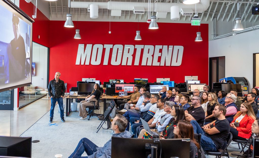 Alex Wellen – Global