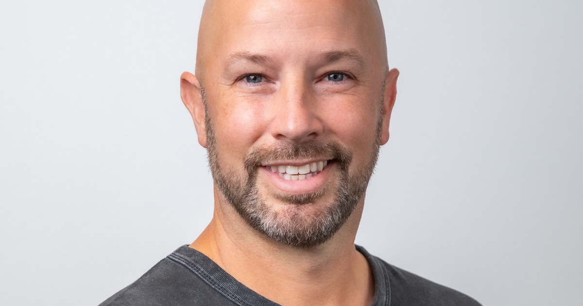 Sean Farrell – Global