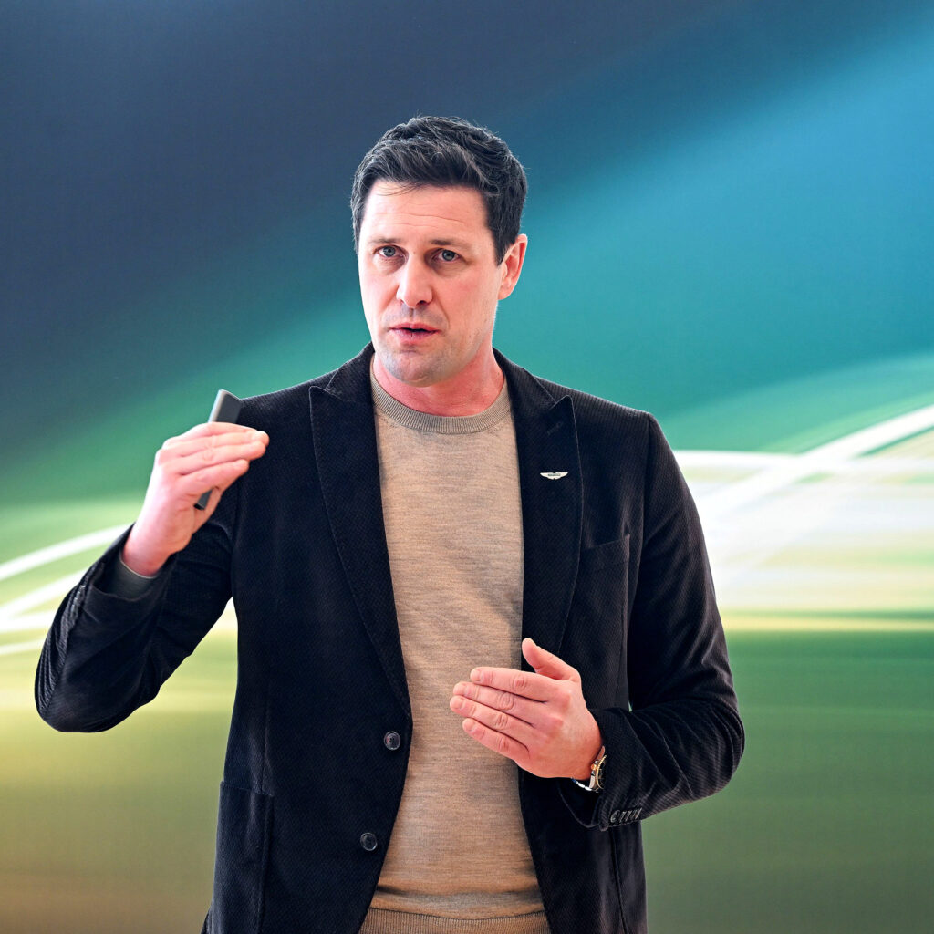 Andreas Bareis – Global