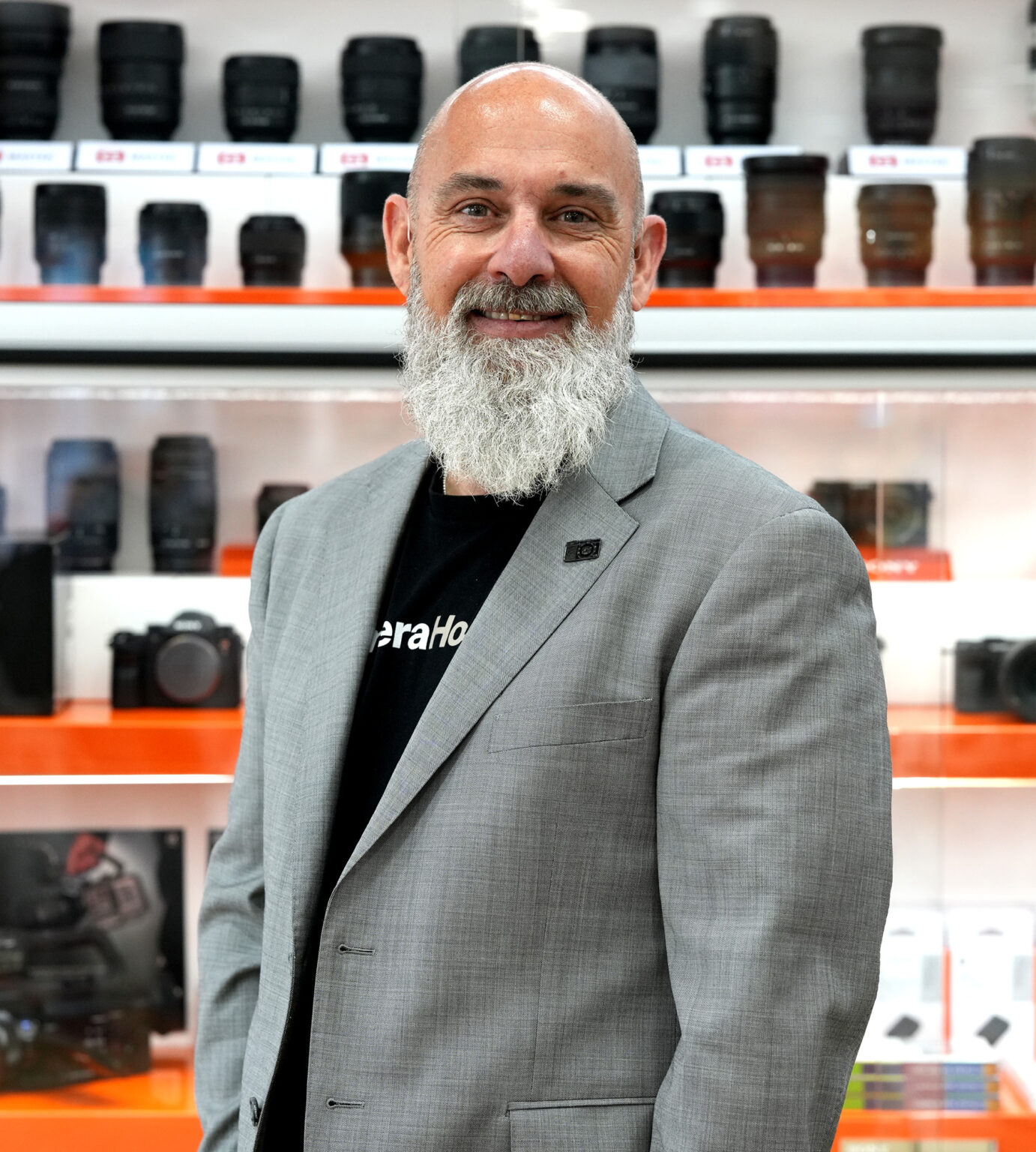 Gabriel Jakob – Global