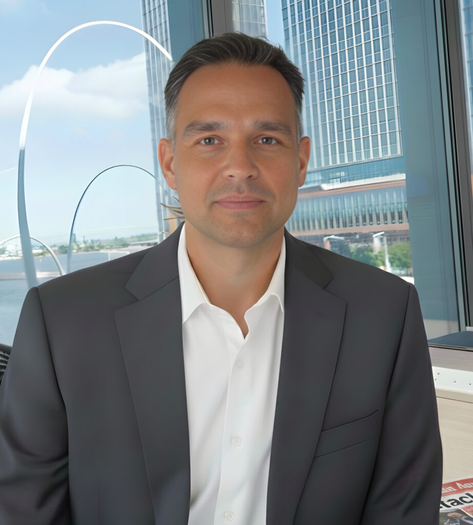 Michael Cassel – Global